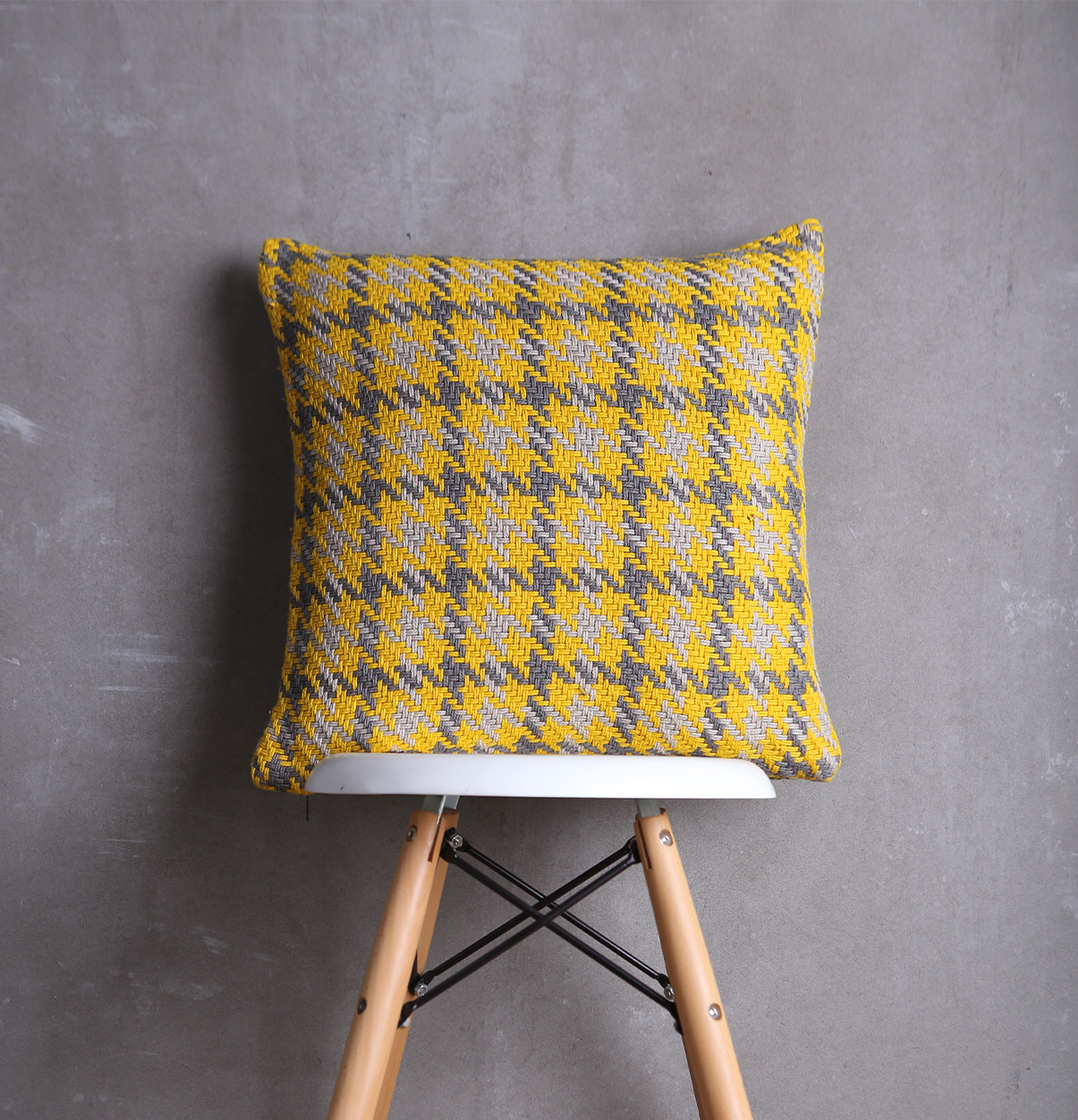 Buy Houndstooth Cotton Cushion cover Yellow Grey 18"x18" – Thoppia