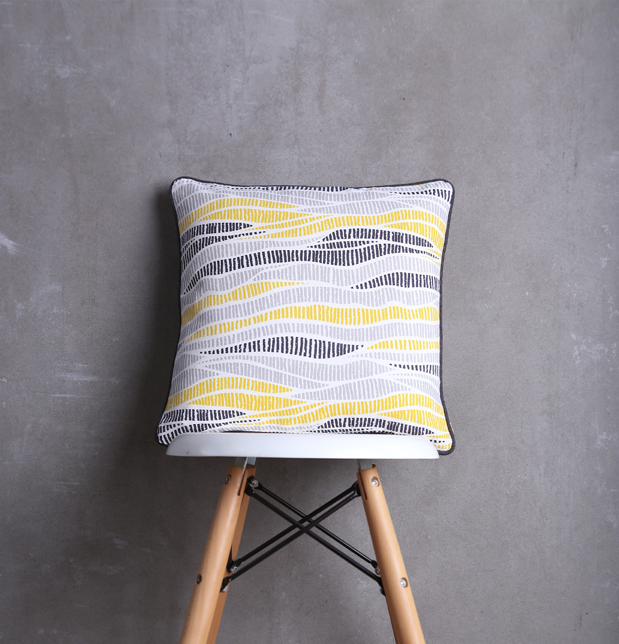 Buy Wave Texture Cotton Cushion cover with piping Lemon Chrome 16"x16 ...
